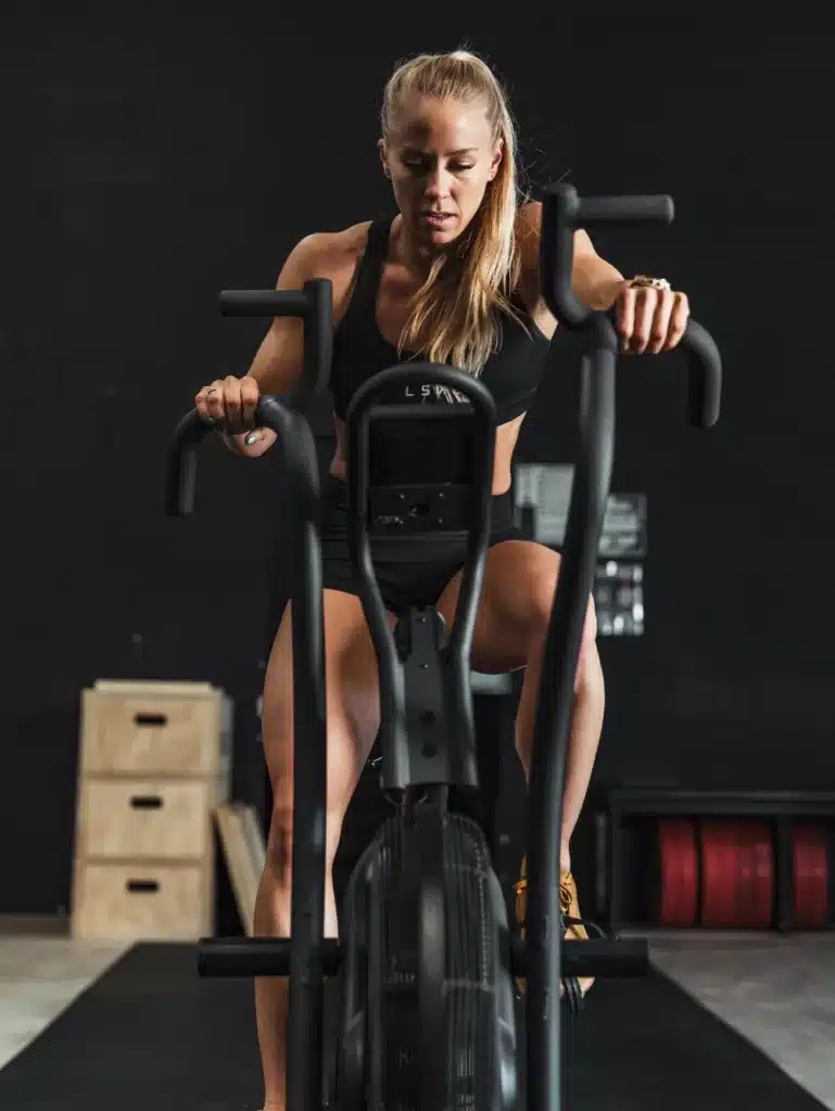 KAITLYN JOHNSON - Lycan Fitness